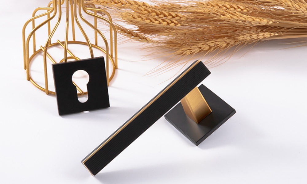 News - YALIS helps you understand the elements of door handles